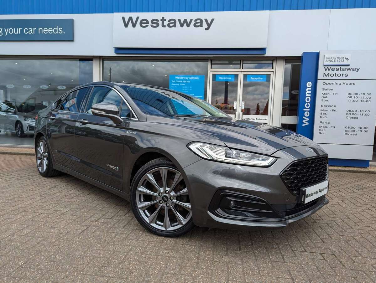 Ford Mondeo Cars for Sale or on Finance | heycar UK