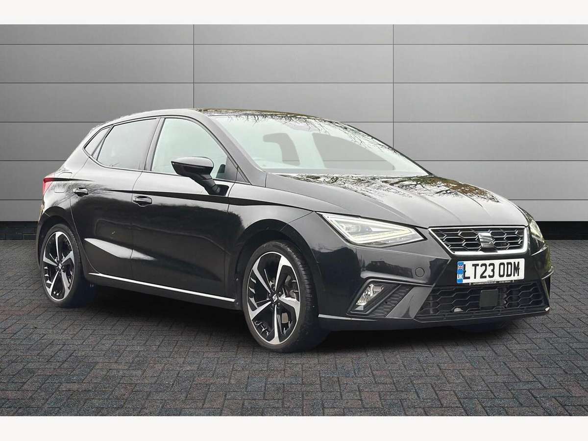 Hatfield SEAT. Car Dealership, Hatfield | RAC Cars