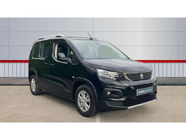 Best small MPVs in 2025 | heycar UK