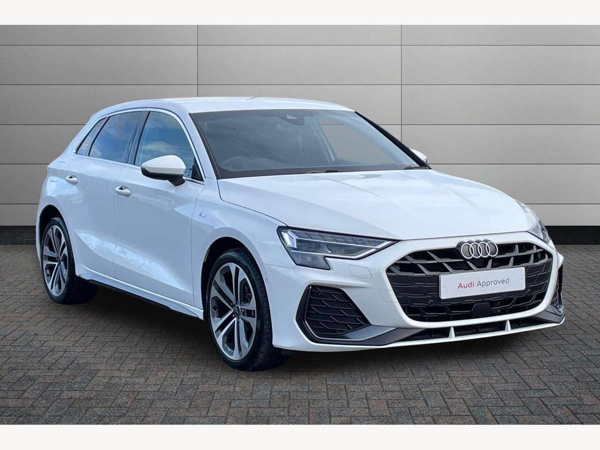 Macclesfield Audi. Car Dealership, Macclesfield | RAC Cars