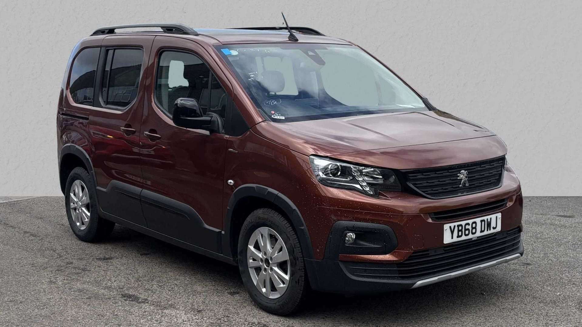 Best small MPVs in 2025 | heycar UK