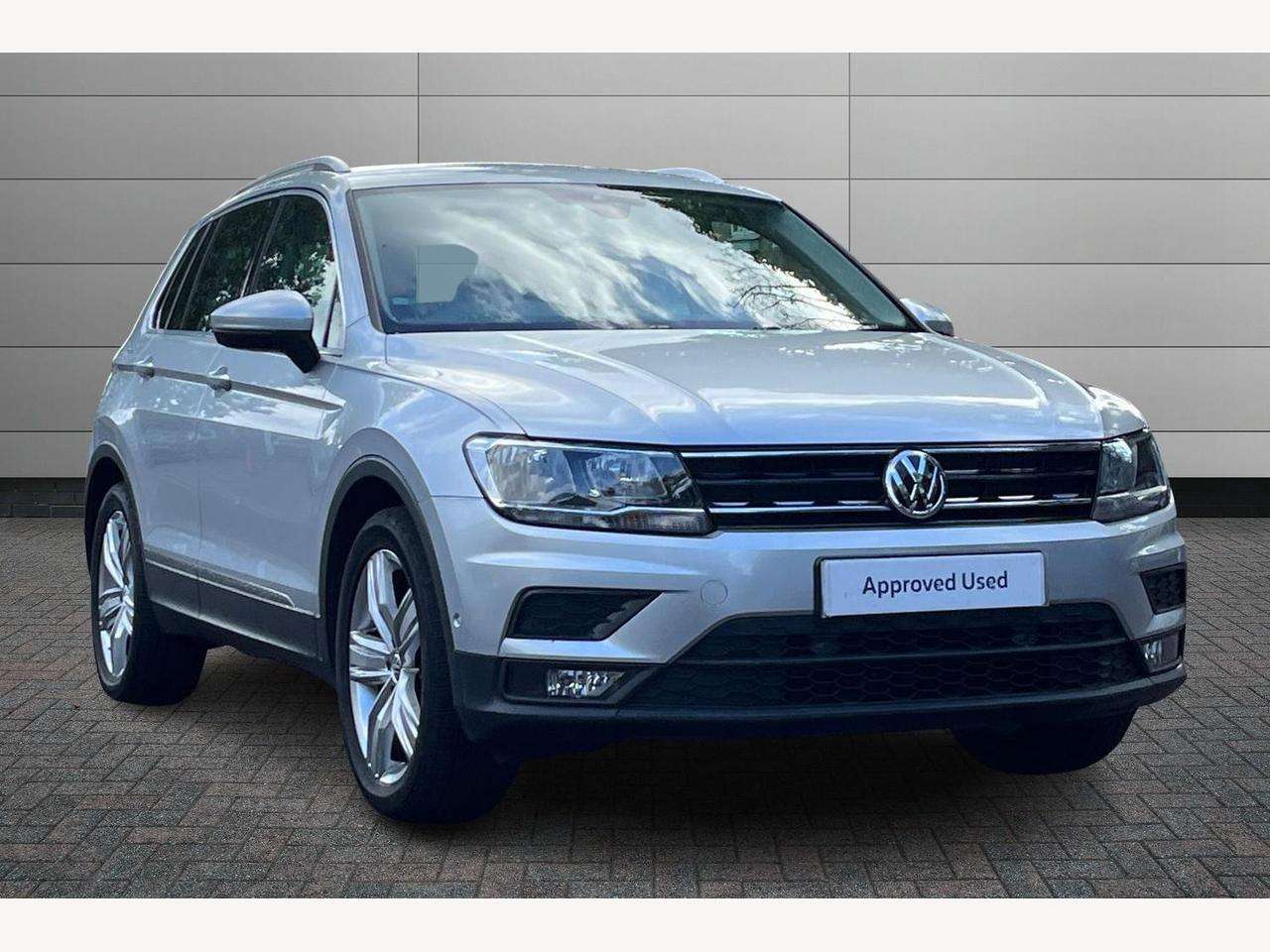 Volkswagen Bromley. Car Dealership, Bromley | RAC Cars