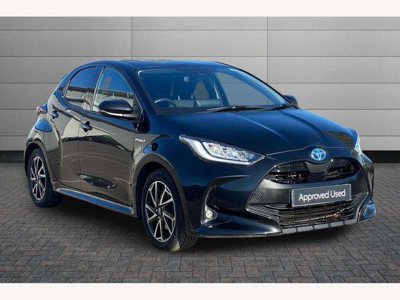 Group 1 Toyota Guildford. Quality Car Dealership in Guildford | heycar UK
